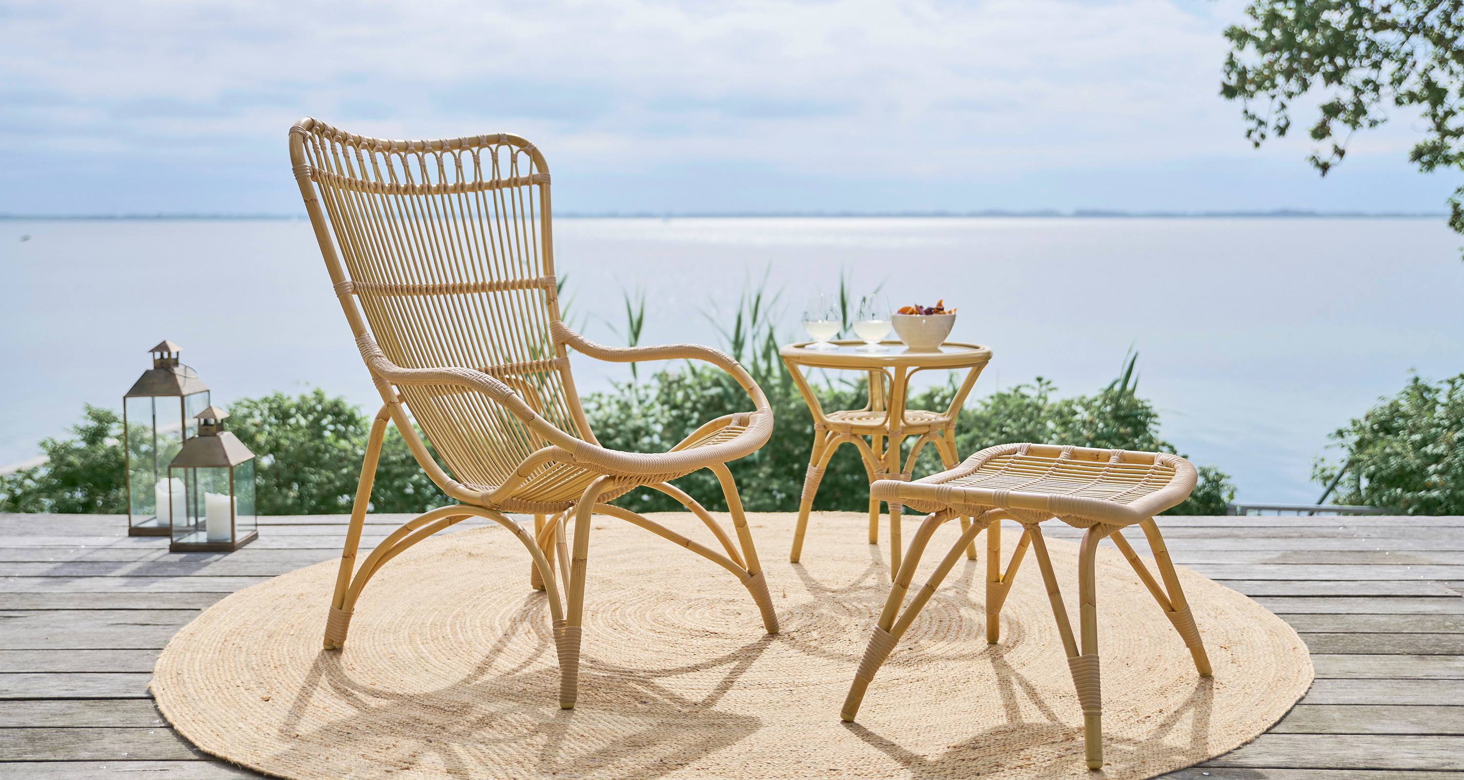 Monet Chair Exterior w/ Foot Stool | Sika Design | Rypen